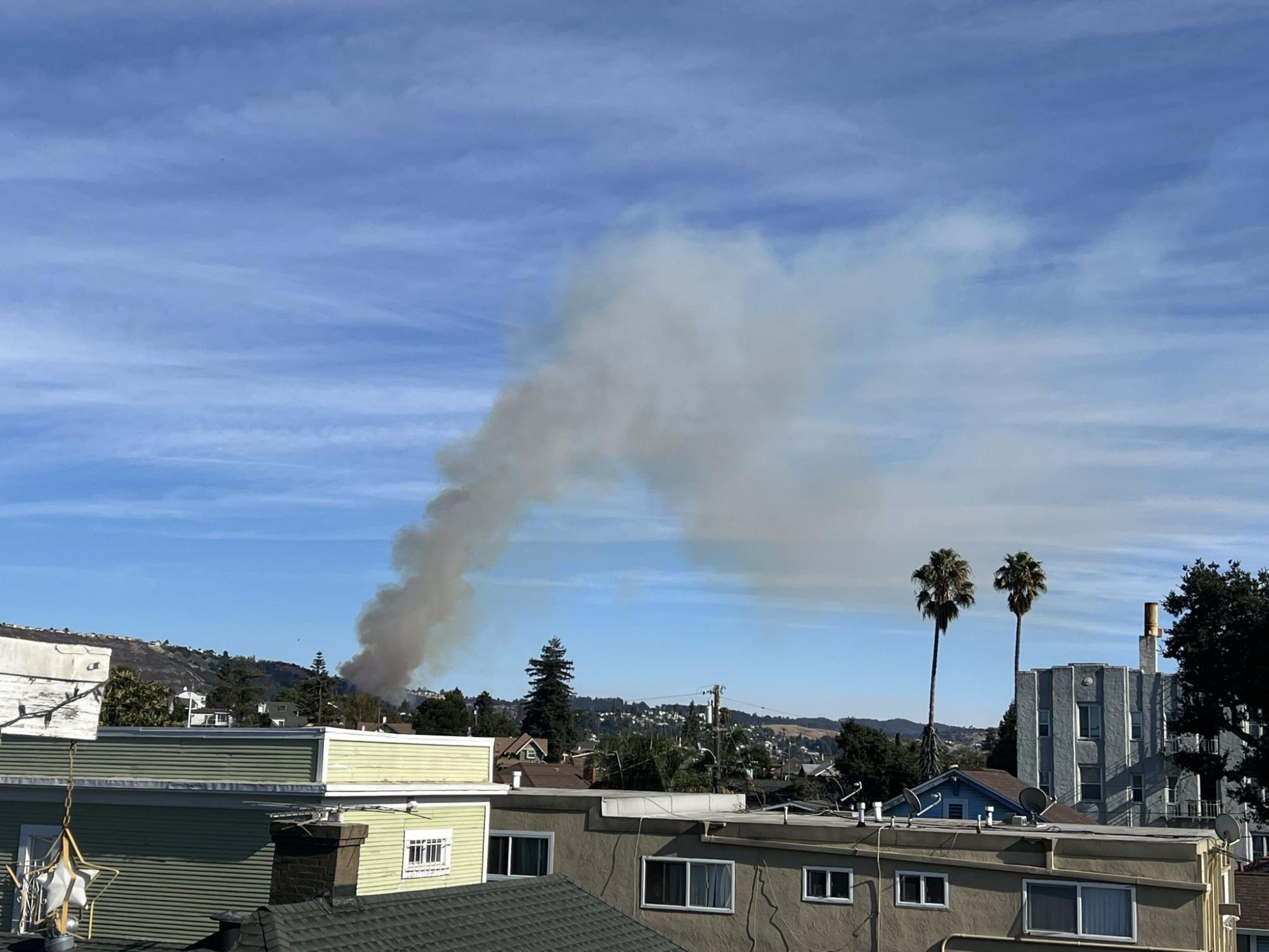 Oakland “Keller Fire” sparks Merritt College evacuation – The Citizen